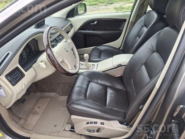 Brūns Volvo XC70 2008 Rīga, ar dzinēja tilpumu 2.40 L un nobraukumu 290 tūkst. km par 7140 €, foto 7 vietnē AUTOMOTO.COM.LV