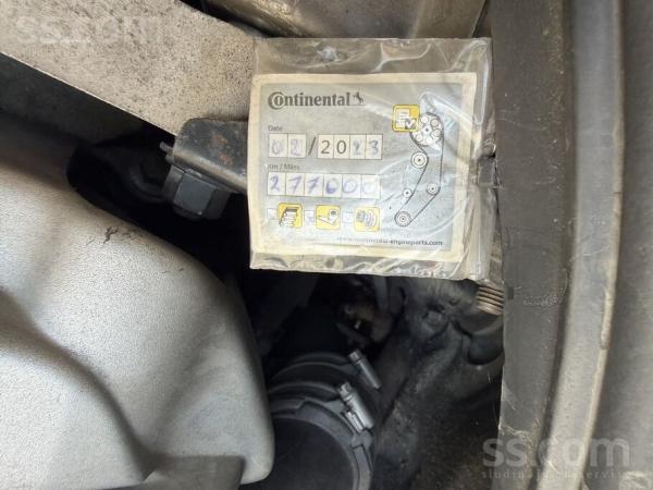 Brūns Volvo XC70 2008 Rīga, ar dzinēja tilpumu 2.40 L un nobraukumu 337 tūkst. km par 5900 €, foto 8 vietnē AUTOMOTO.COM.LV