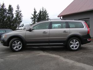 Коричневый Вольво ХС70 2008 в Рига, объемом двигателя 2.40 л и пробегом 225 тыс. км за 9390 €, фото 9 на AUTOMOTO.COM.LV