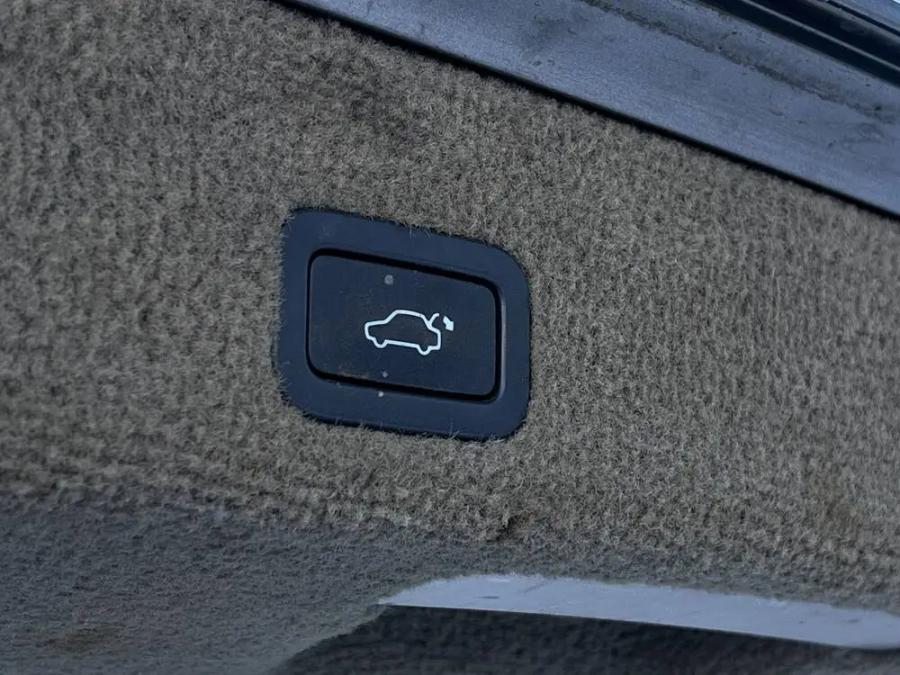 Brūns Volvo XC70 2008 Rēzekne, ar dzinēja tilpumu 2.40 L un nobraukumu 328 tūkst. km par 4970 €, foto 26 vietnē AUTOMOTO.COM.LV