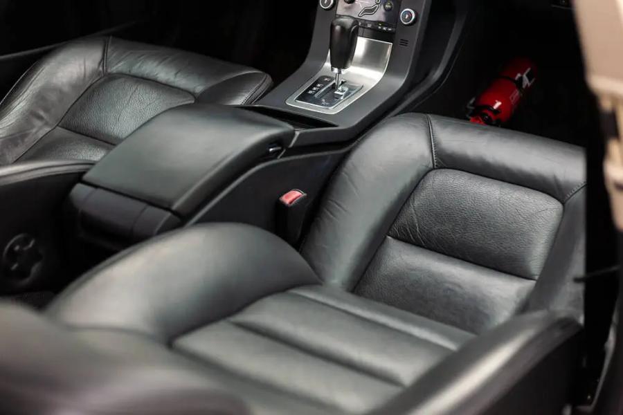 Brūns Volvo XC70 2008 Rīga, ar dzinēja tilpumu 2.40 L un nobraukumu 0 tūkst. km par 6495 €, foto 23 vietnē AUTOMOTO.COM.LV