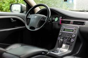 Brūns Volvo XC70 2008 Rīga, ar dzinēja tilpumu 2.40 L un nobraukumu 0 tūkst. km par 6495 €, foto 24 vietnē AUTOMOTO.COM.LV