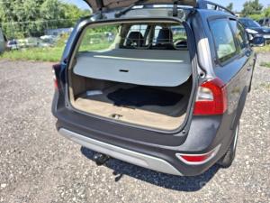 Brūns Volvo XC70 2008 Rīga, ar dzinēja tilpumu 2.40 L un nobraukumu 0 tūkst. km par 6670 €, foto 10 vietnē AUTOMOTO.COM.LV