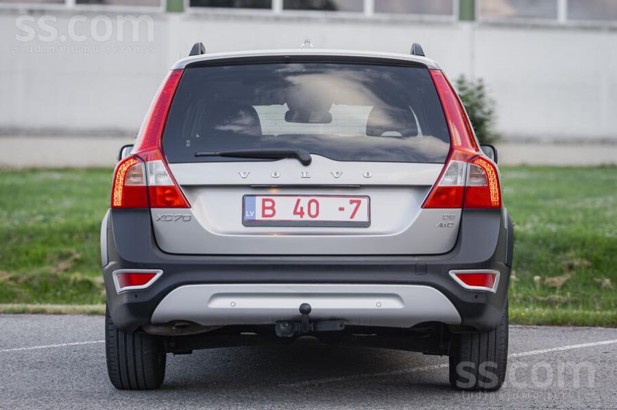 Brūns Volvo XC70 2008 Tukums, ar dzinēja tilpumu 2.40 L un nobraukumu 290 tūkst. km par 6790 €, foto 11 vietnē AUTOMOTO.COM.LV