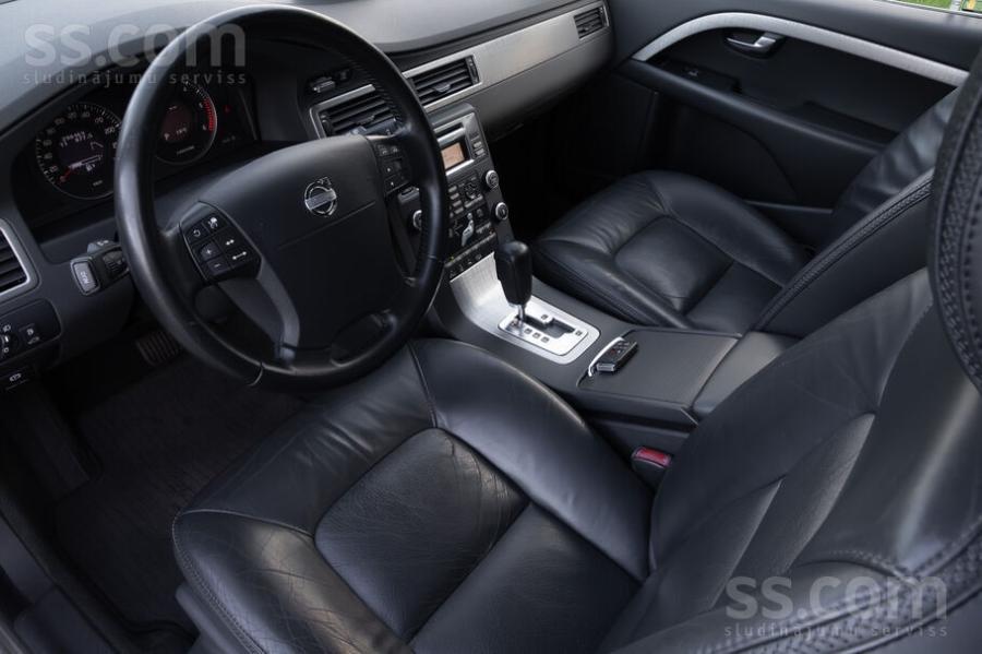Brūns Volvo XC70 2008 Tukums, ar dzinēja tilpumu 2.40 L un nobraukumu 290 tūkst. km par 6790 €, foto 17 vietnē AUTOMOTO.COM.LV