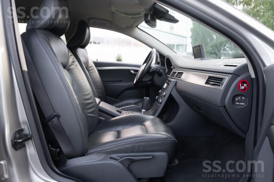 Brūns Volvo XC70 2008 Tukums, ar dzinēja tilpumu 2.40 L un nobraukumu 290 tūkst. km par 6790 €, foto 20 vietnē AUTOMOTO.COM.LV