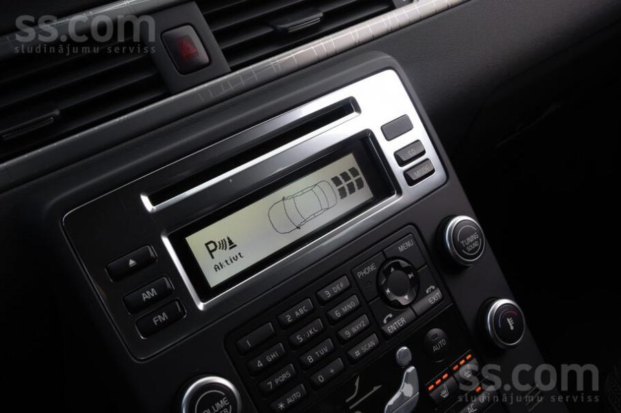 Brūns Volvo XC70 2008 Tukums, ar dzinēja tilpumu 2.40 L un nobraukumu 290 tūkst. km par 6790 €, foto 33 vietnē AUTOMOTO.COM.LV