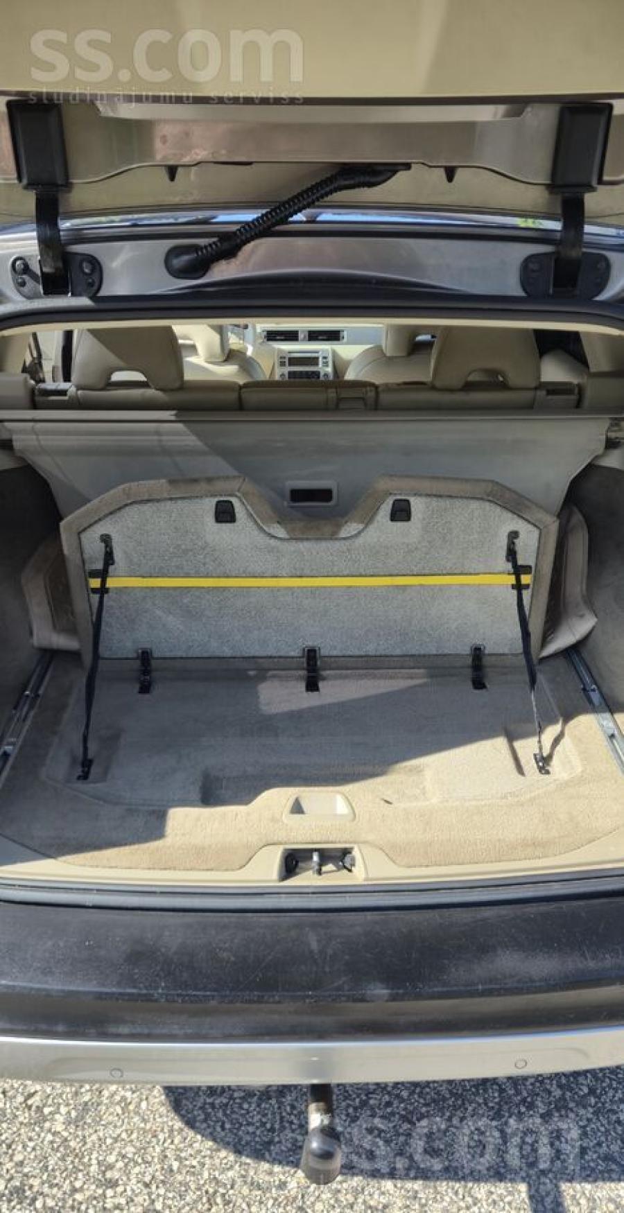 Brūns Volvo XC70 2008 Rīga, ar dzinēja tilpumu 2.40 L un nobraukumu 343 tūkst. km par 4300 €, foto 13 vietnē AUTOMOTO.COM.LV