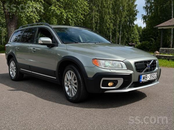 Brūns Volvo XC70 2008 Daugavpils, ar dzinēja tilpumu 2.40 L un nobraukumu 0 tūkst. km par 5490 €, foto 1 vietnē AUTOMOTO.COM.LV