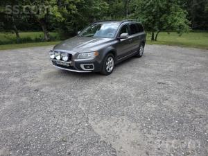Brūns Volvo XC70 2008 Valka, ar dzinēja tilpumu 2.40 L un nobraukumu 430 tūkst. km par 5000 €, foto  vietnē AUTOMOTO.COM.LV