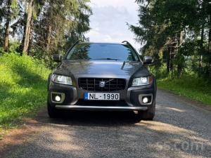 Brown Volvo XC70 2008 in Valmiera, with an engine capacity of 2.40 L and mileage of 342 thousand km for 6000 €, photo  on AUTOMOTO.COM.LV