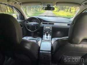Brūns Volvo XC70 2008 Valmiera, ar dzinēja tilpumu 2.40 L un nobraukumu 342 tūkst. km par 6000 €, foto 18 vietnē AUTOMOTO.COM.LV