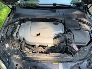 Brūns Volvo XC70 2008 Valmiera, ar dzinēja tilpumu 2.40 L un nobraukumu 342 tūkst. km par 6000 €, foto 19 vietnē AUTOMOTO.COM.LV