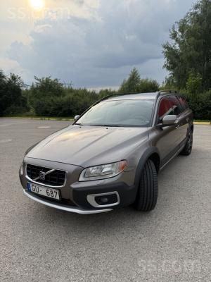 Brown Volvo XC70 2008 in Riga, with an engine capacity of 2.40 L and mileage of 472 thousand km for 5750 €, photo  on AUTOMOTO.COM.LV