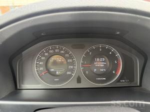Brūns Volvo XC70 2008 Rīga, ar dzinēja tilpumu 2.40 L un nobraukumu 472 tūkst. km par 5750 €, foto 9 vietnē AUTOMOTO.COM.LV