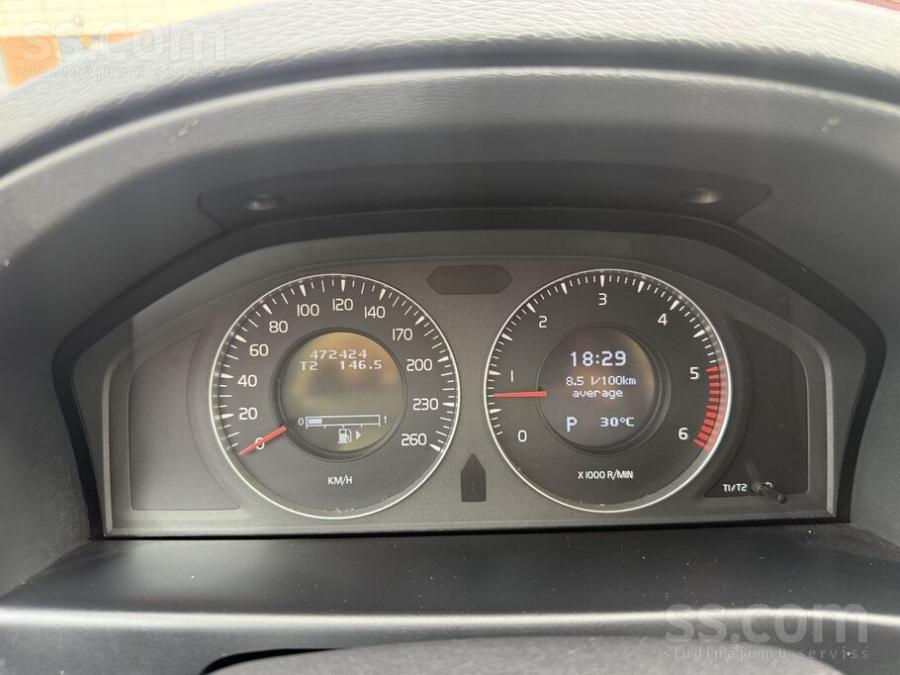 Brūns Volvo XC70 2008 Rīga, ar dzinēja tilpumu 2.40 L un nobraukumu 472 tūkst. km par 5750 €, foto 9 vietnē AUTOMOTO.COM.LV