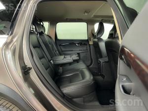 Brown Volvo XC70 2008 in Jurmala, with an engine capacity of 2.40 L and mileage of 305 thousand km for 7650 €, photo 21 on AUTOMOTO.COM.LV