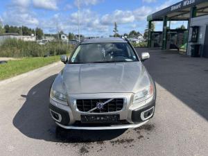 Brown Volvo XC70 2008 in Utena, with an engine capacity of 2.40 L and mileage of 270 thousand km for 5600 €, photo 3 on AUTOMOTO.COM.LV