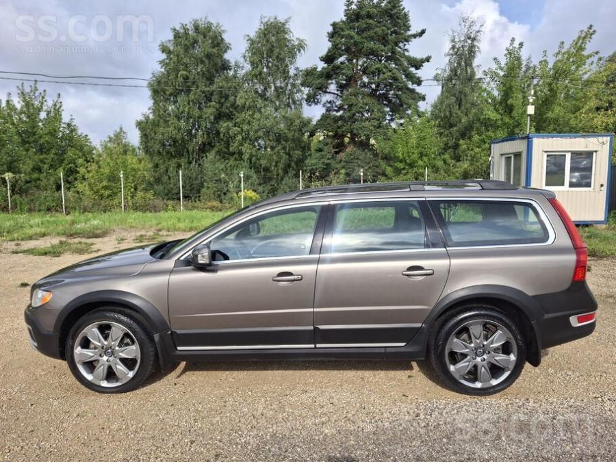 Brūns Volvo XC70 2008 Rīga, ar dzinēja tilpumu 2.40 L un nobraukumu 0 tūkst. km par 6695 €, foto 3 vietnē AUTOMOTO.COM.LV