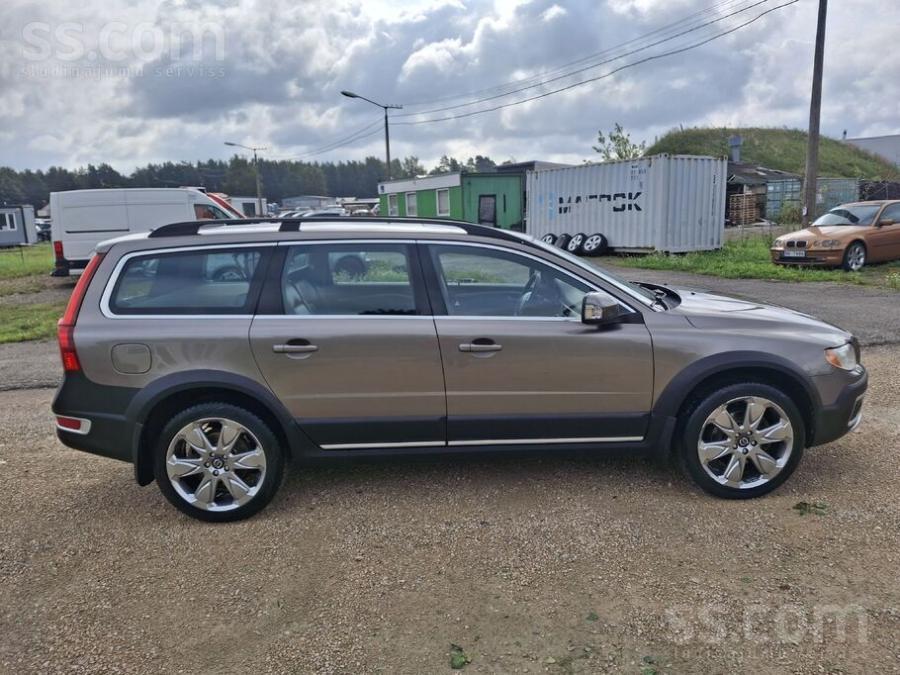 Brūns Volvo XC70 2008 Rīga, ar dzinēja tilpumu 2.40 L un nobraukumu 0 tūkst. km par 6695 €, foto 6 vietnē AUTOMOTO.COM.LV