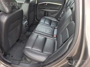 Brūns Volvo XC70 2008 Rīga, ar dzinēja tilpumu 2.40 L un nobraukumu 0 tūkst. km par 6695 €, foto 11 vietnē AUTOMOTO.COM.LV