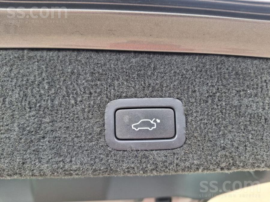 Brūns Volvo XC70 2008 Rīga, ar dzinēja tilpumu 2.40 L un nobraukumu 0 tūkst. km par 6695 €, foto 13 vietnē AUTOMOTO.COM.LV