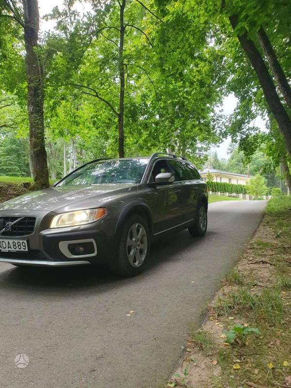 Brūns Volvo XC70 2008 Viļņa, ar dzinēja tilpumu 2.40 L un nobraukumu 295 tūkst. km par 5000 €, foto 5 vietnē AUTOMOTO.COM.LV