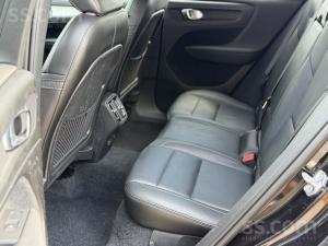 Brown Volvo XC70 2008 in Riga, with an engine capacity of 2.40 L and mileage of 440 thousand km for 3500 €, photo 6 on AUTOMOTO.COM.LV