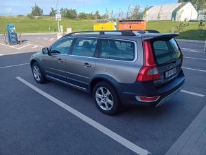 Brūns Volvo XC70 2008 Viļņa, ar dzinēja tilpumu 2.40 L un nobraukumu 326 tūkst. km par 5500 €, foto 4 vietnē AUTOMOTO.COM.LV