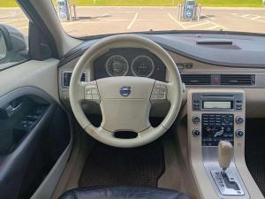 Brūns Volvo XC70 2008 Viļņa, ar dzinēja tilpumu 2.40 L un nobraukumu 326 tūkst. km par 5500 €, foto 9 vietnē AUTOMOTO.COM.LV