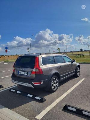 Brown Volvo XC70 2008 in Marijampole, with an engine capacity of 2.40 L and mileage of 475 thousand km for 4000 €, photo 4 on AUTOMOTO.COM.LV