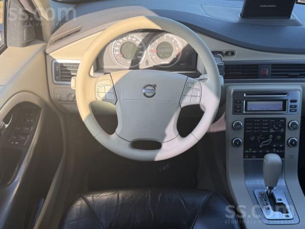 Коричневый Вольво ХС70 2008 в Рига, объемом двигателя 2.40 л и пробегом 440 тыс. км за 3290 €, фото 7 на AUTOMOTO.COM.LV