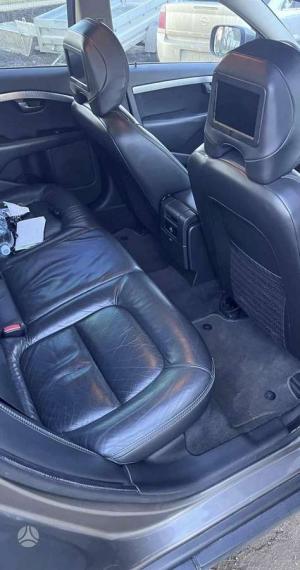 Brūns Volvo XC70 2008 Šalčininkai, ar dzinēja tilpumu 2.40 L un nobraukumu 330 tūkst. km par 5800 €, foto 12 vietnē AUTOMOTO.COM.LV