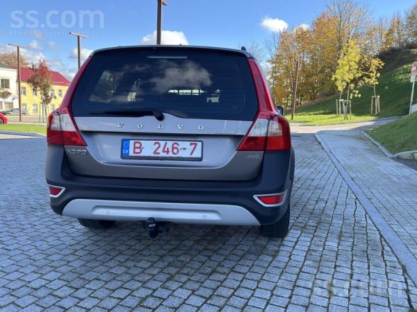 Brūns Volvo XC70 2008 Rēzekne, ar dzinēja tilpumu 2.40 L un nobraukumu 0 tūkst. km par 6500 €, foto 7 vietnē AUTOMOTO.COM.LV