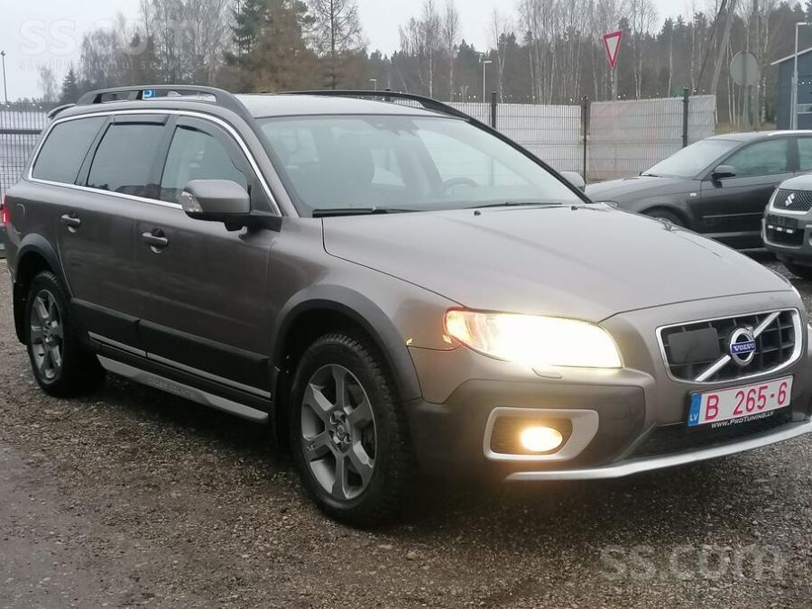 Brūns Volvo XC70 2009 Valmiera, ar dzinēja tilpumu 2.40 L un nobraukumu 323 tūkst. km par 6650 €, foto 2 vietnē AUTOMOTO.COM.LV