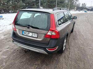 Brown Volvo XC70 2009 in Prienai, with an engine capacity of 2.40 L and mileage of 350 thousand km for 4650 €, photo 5 on AUTOMOTO.COM.LV