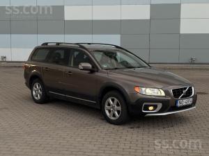 Brown Volvo XC70 2009 in Dobele, with an engine capacity of 2.40 L and mileage of 326 thousand km for 6500 €, photo  on AUTOMOTO.COM.LV