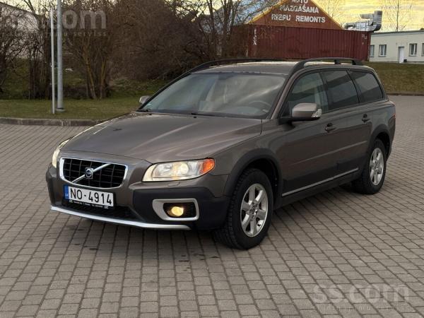 Brūns Volvo XC70 2009 Dobele, ar dzinēja tilpumu 2.40 L un nobraukumu 326 tūkst. km par 6500 €, foto 3 vietnē AUTOMOTO.COM.LV