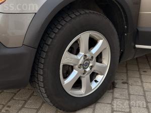 Brūns Volvo XC70 2009 Dobele, ar dzinēja tilpumu 2.40 L un nobraukumu 326 tūkst. km par 6500 €, foto 16 vietnē AUTOMOTO.COM.LV
