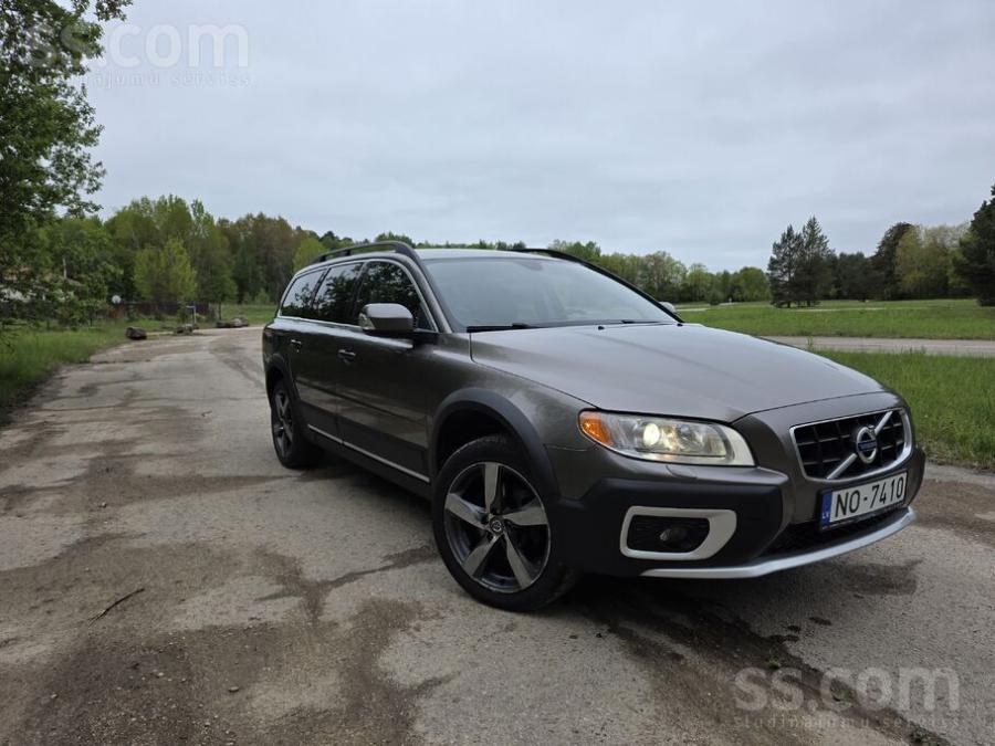 Brūns Volvo XC70 2009 Tukums, ar dzinēja tilpumu 2.40 L un nobraukumu 305 tūkst. km par 6000 €, foto 8 vietnē AUTOMOTO.COM.LV