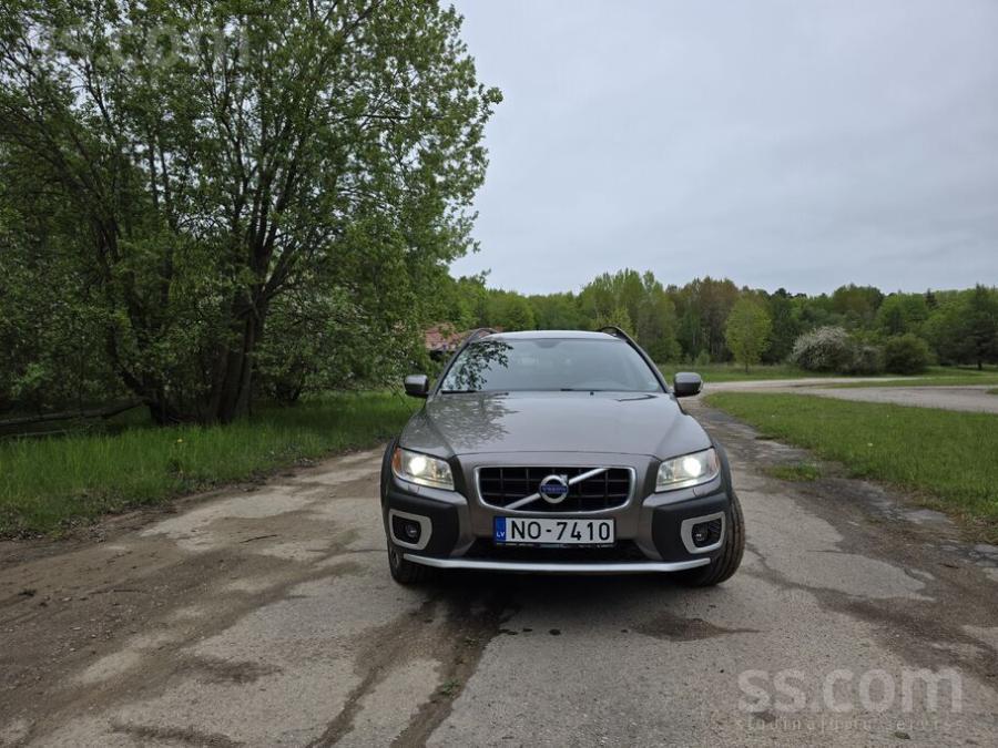 Brūns Volvo XC70 2009 Tukums, ar dzinēja tilpumu 2.40 L un nobraukumu 305 tūkst. km par 6000 €, foto 9 vietnē AUTOMOTO.COM.LV