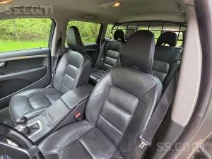 Brūns Volvo XC70 2009 Tukums, ar dzinēja tilpumu 2.40 L un nobraukumu 305 tūkst. km par 6000 €, foto 12 vietnē AUTOMOTO.COM.LV