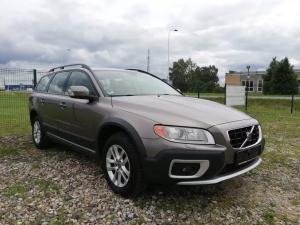 Brown Volvo XC70 2009 in Saldus, with an engine capacity of 2.40 L and mileage of 261 thousand km for 7900 €, photo 4 on AUTOMOTO.COM.LV