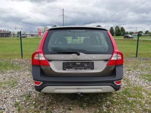 Brown Volvo XC70 2009 in Saldus, with an engine capacity of 2.40 L and mileage of 261 thousand km for 7900 €, photo 7 on AUTOMOTO.COM.LV