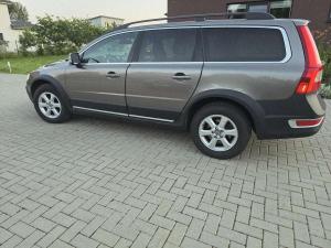 Brūns Volvo XC70 2009 Viļņa, ar dzinēja tilpumu 2.40 L un nobraukumu 356 tūkst. km par 6500 €, foto  vietnē AUTOMOTO.COM.LV