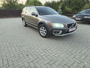 Brūns Volvo XC70 2009 Viļņa, ar dzinēja tilpumu 2.40 L un nobraukumu 356 tūkst. km par 6500 €, foto 9 vietnē AUTOMOTO.COM.LV