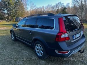 Brūns Volvo XC70 2010 Tallina, ar dzinēja tilpumu 2.40 L un nobraukumu 287 tūkst. km par 7690 €, foto 4 vietnē AUTOMOTO.COM.LV