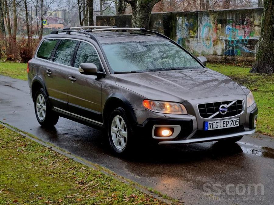 Brūns Volvo XC70 2010 Rīga, ar dzinēja tilpumu 2.40 L un nobraukumu 350 tūkst. km par 6350 €, foto 16 vietnē AUTOMOTO.COM.LV