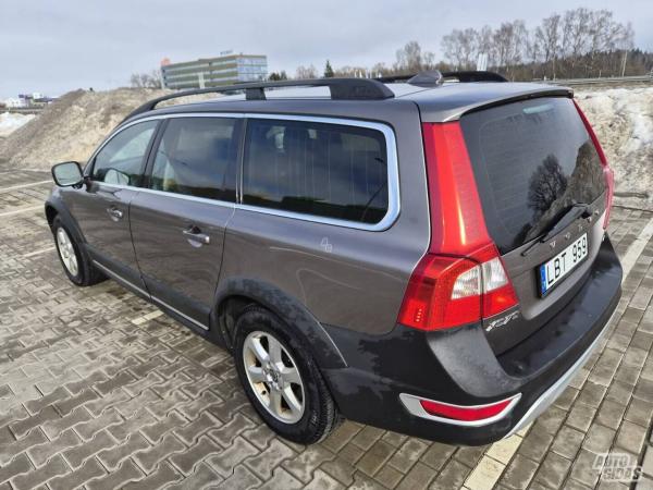 Brūns Volvo XC70 2010 Viļņa, ar dzinēja tilpumu 3.20 L un nobraukumu 341 tūkst. km par 5300 €, foto 4 vietnē AUTOMOTO.COM.LV