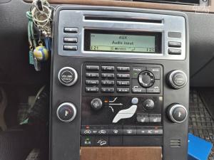 Brūns Volvo XC70 2010 Viļņa, ar dzinēja tilpumu 3.20 L un nobraukumu 341 tūkst. km par 5300 €, foto 17 vietnē AUTOMOTO.COM.LV
